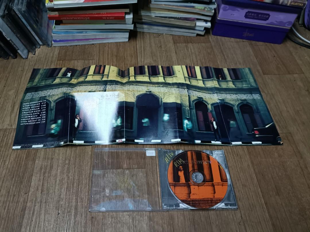 CD RAHMAT EKAMATRA @1997 EMI (M) Sdn Bhd.. album Studio solo rakaman ke tiga penyanyi Rahmat ...