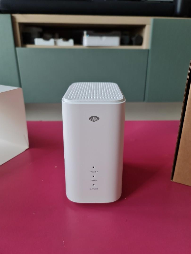 Askey wifi mesh (singtel router), Computers & Tech, Parts & Accessories ...