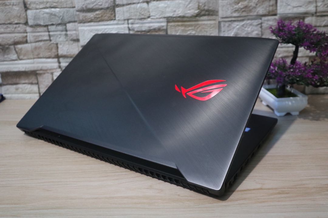 ASUS ROG STRIX GL703M SCAR EDITION INTEL CORE i7 16GB RAM/256GB SSD ...