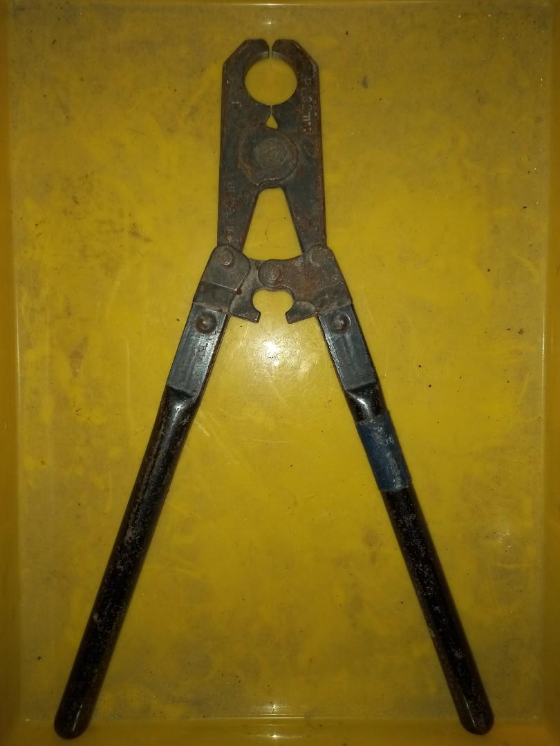 buteline pipe clamping tool, Everything Else, Others on Carousell