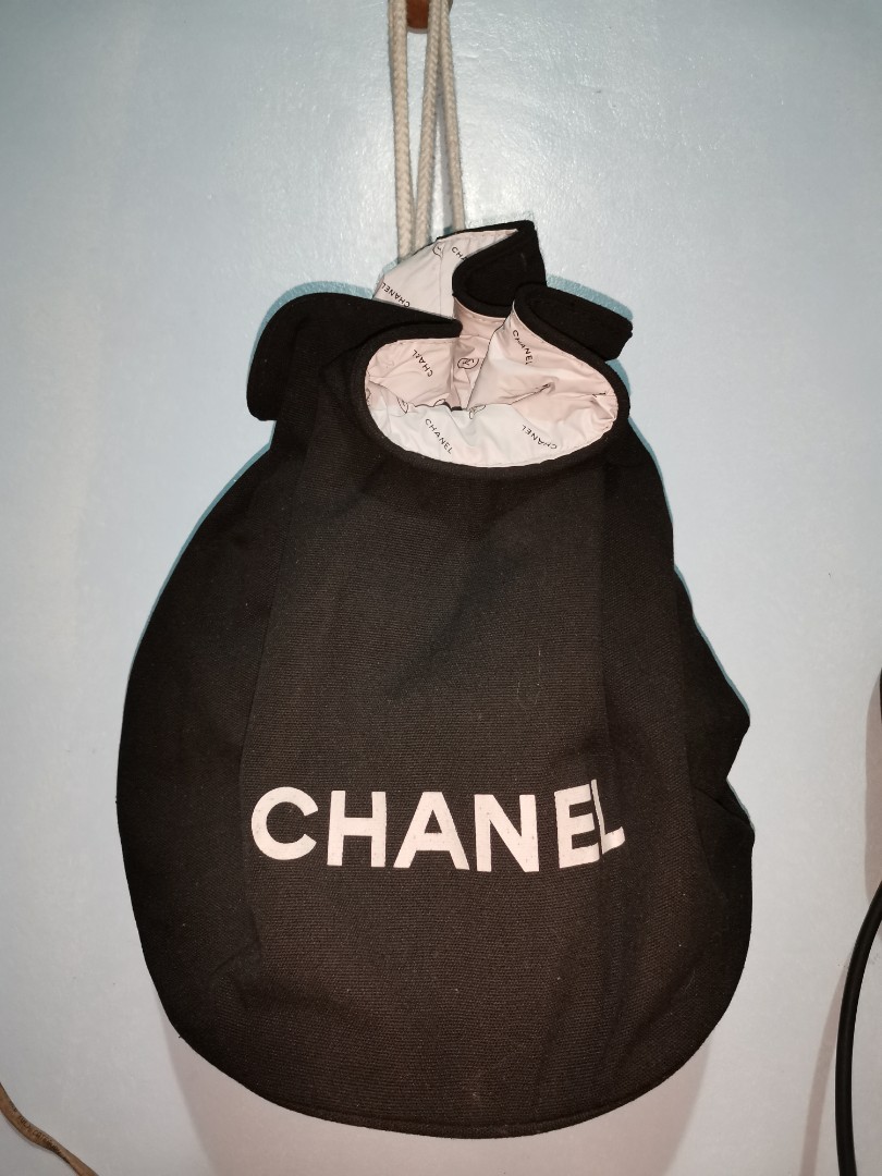 CHANEL DRAW STRING Bag, Luxury, Bags & Wallets on Carousell