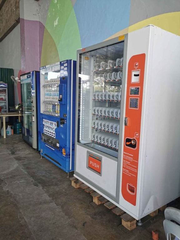 Cooling Type Vending Machine, TV & Home Appliances, Kitchen Appliances ...