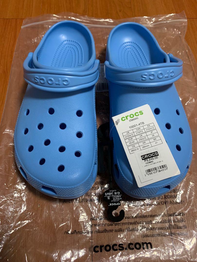 Crocs Classic Clogs for Men, Men's Fashion, Footwear, Slippers & Slides ...