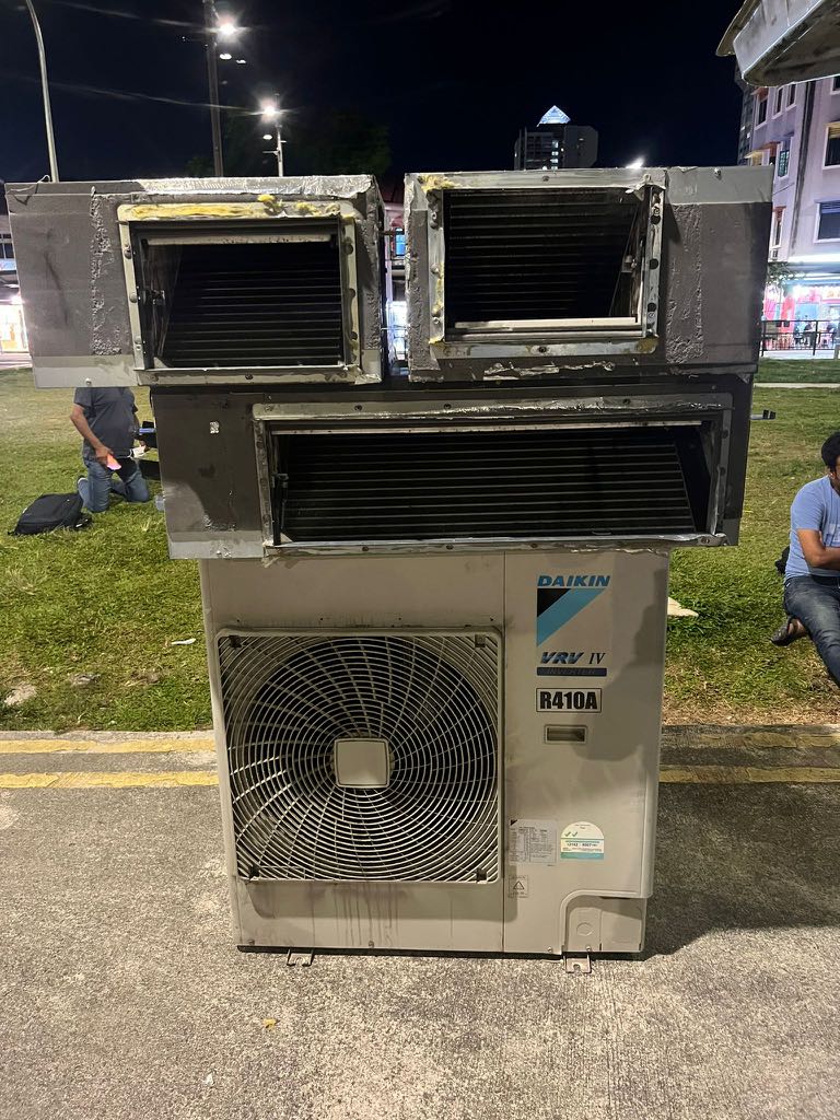 Daikin VRV ducted aircon, TV & Home Appliances, Air Conditioners ...