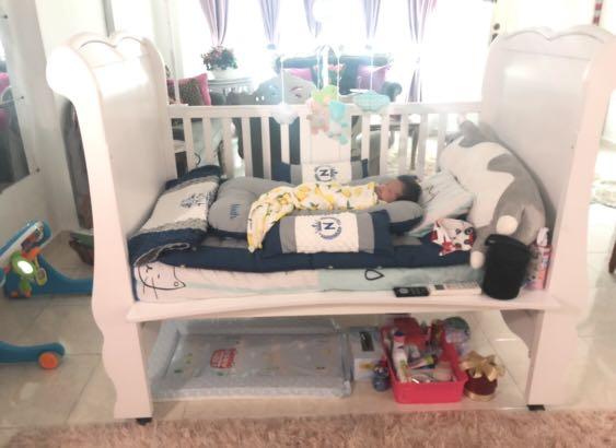 Disney Baby Cort, Babies & Kids, Baby Nursery & Kids Furniture, Cots ...