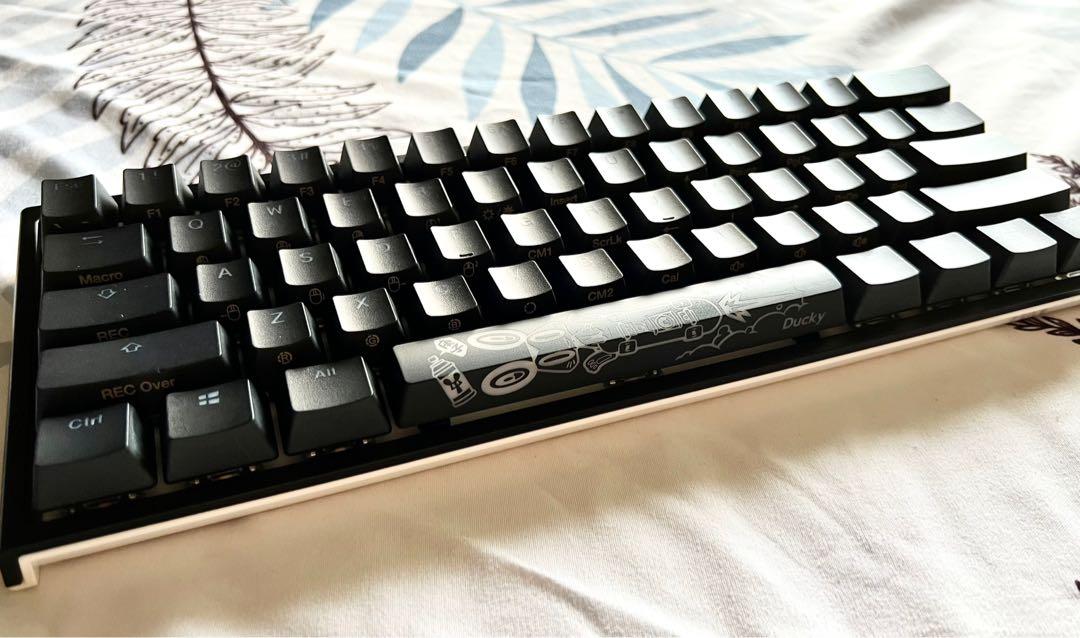 Ducky One 2 Mini V2 RGB LED 60% PBT Double Shot Mechanical Keyboard ...