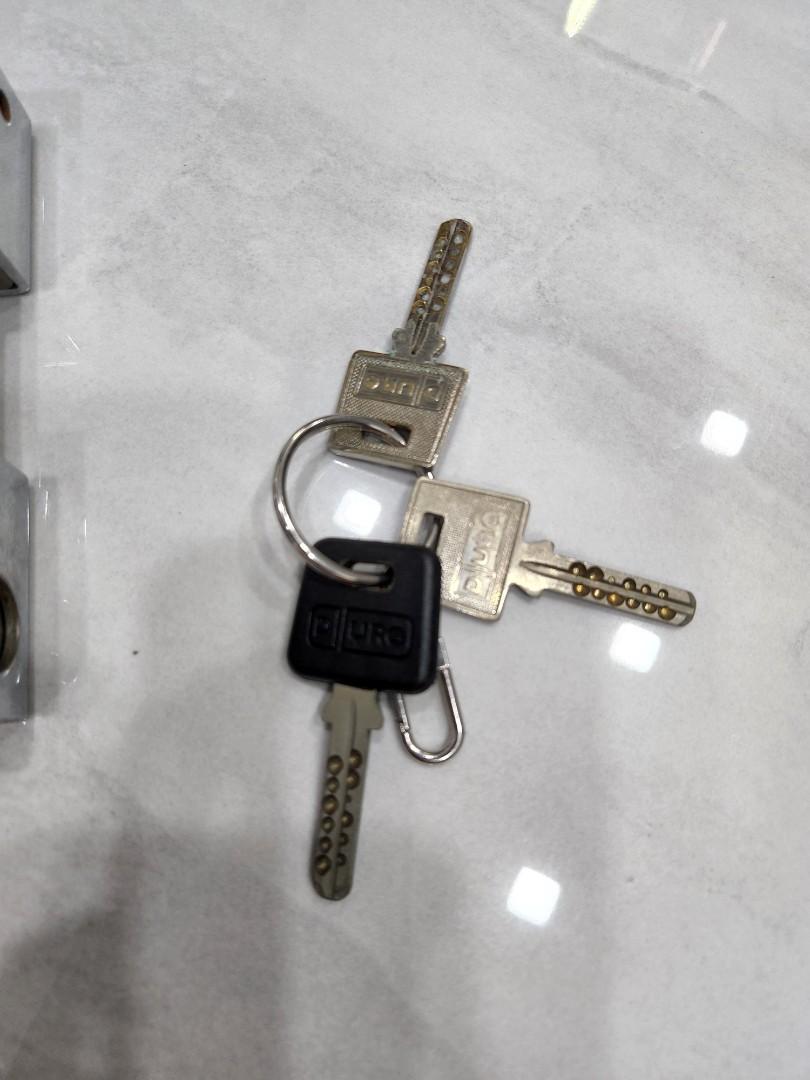 Duro Lock 833, Furniture & Home Living, Security & Locks, Locks, Doors ...