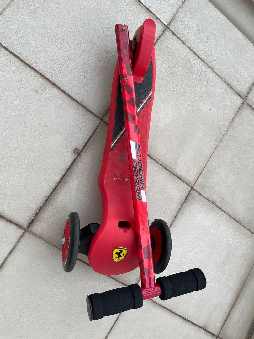 Ferrari and Decathlon 3-wheel Kids Scooter Combo, Sports Equipment ...
