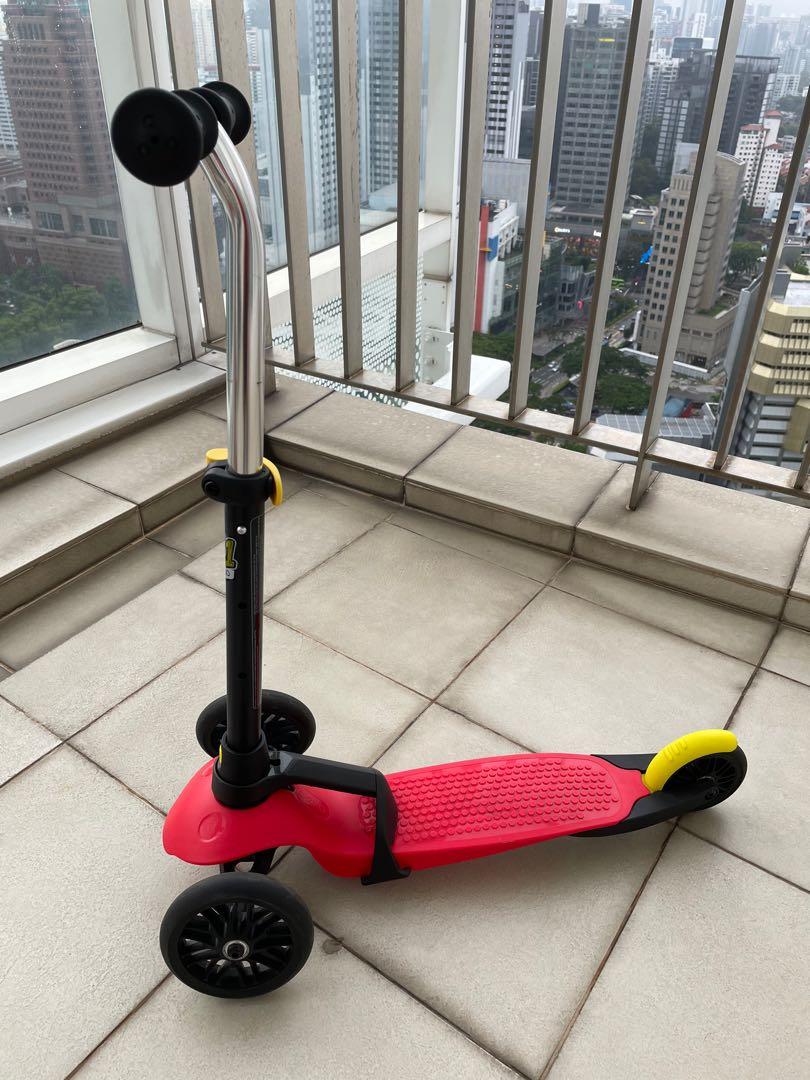 Ferrari and Decathlon 3-wheel Kids Scooter Combo, Sports Equipment ...