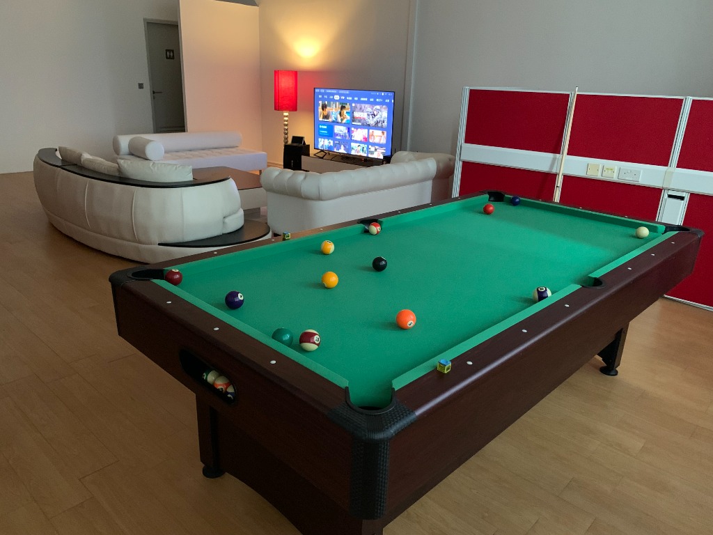 [Fire Sale] London Pool Table 8ft, Sports Equipment, Sports & Games ...