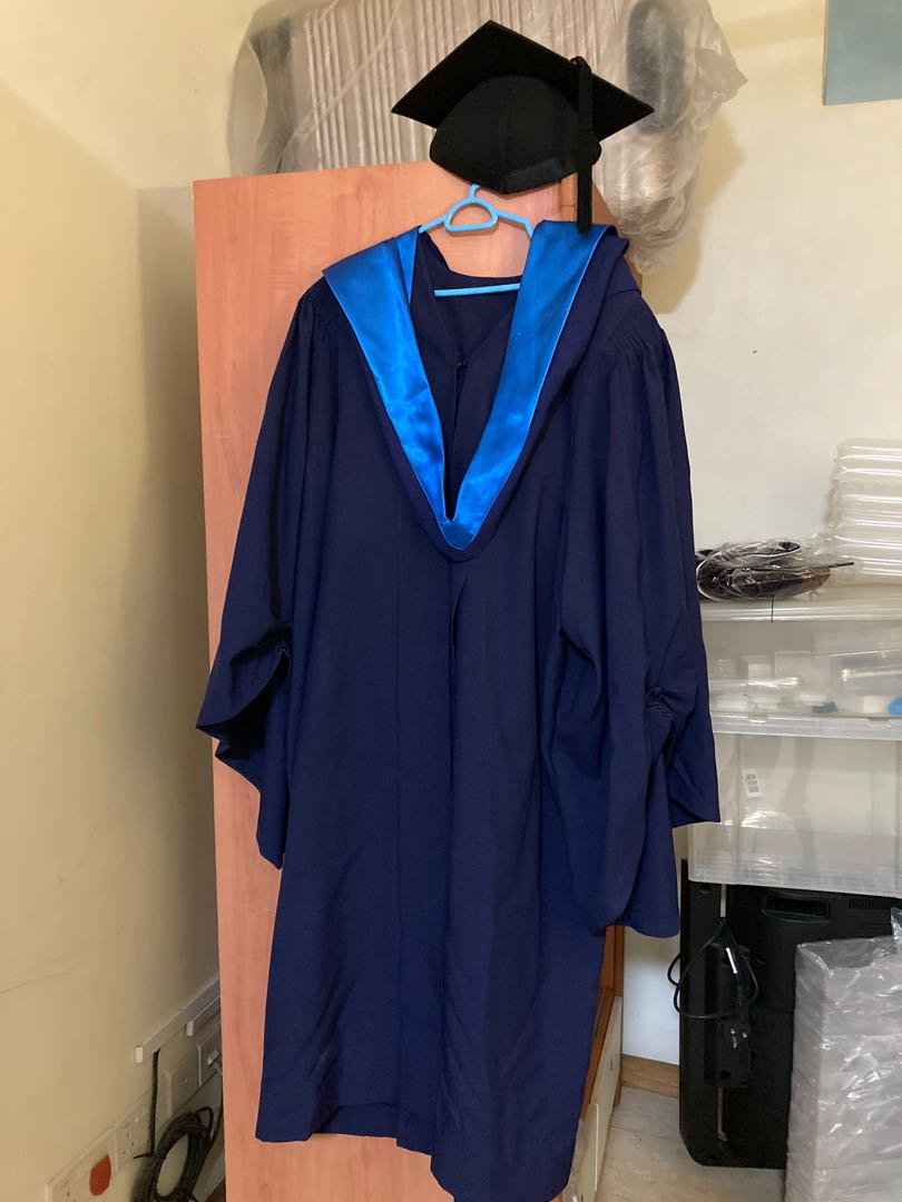 Nus Graduation gown( law faculty) mortar board, Men's Fashion, Coats ...