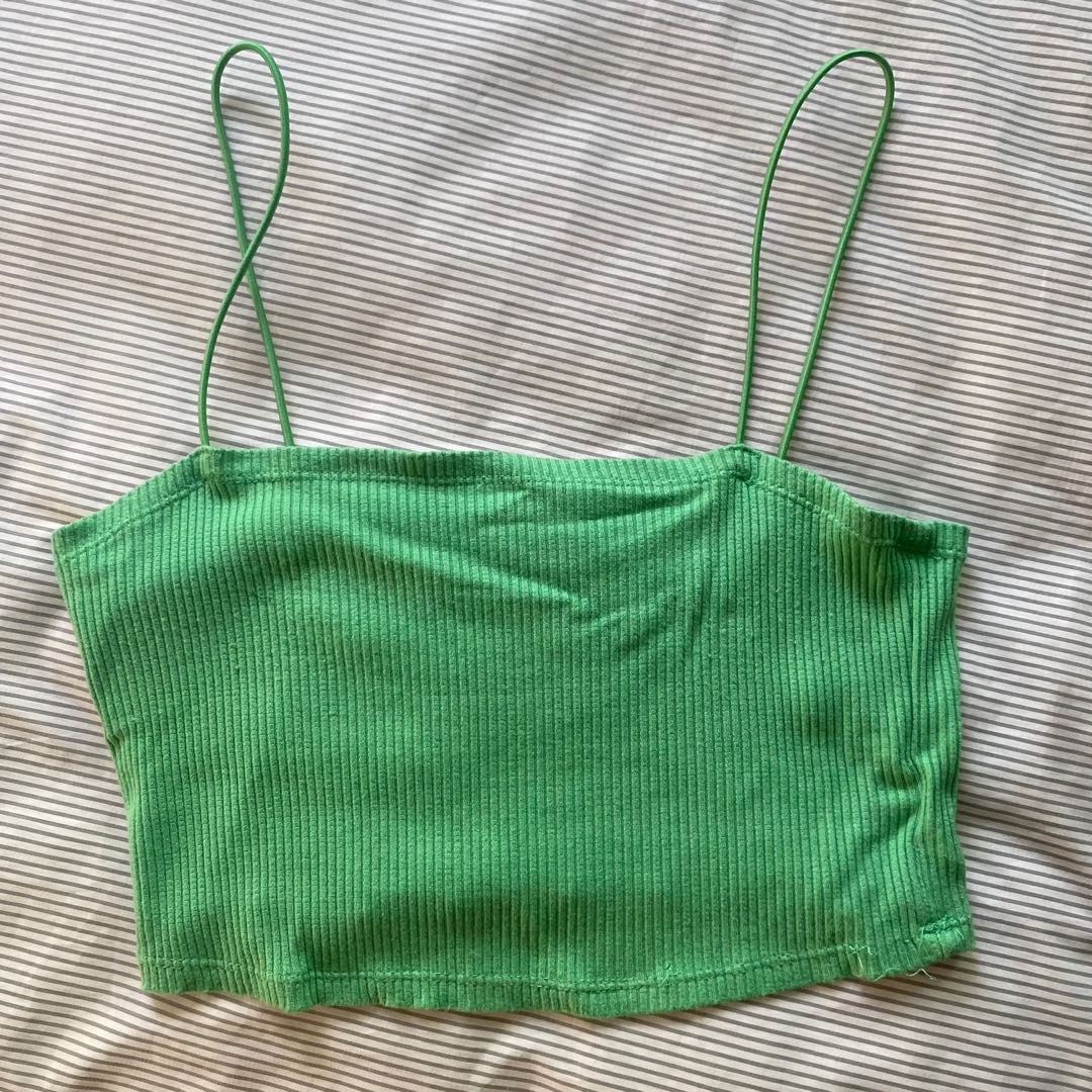 green ribbed top, Women's Fashion, Tops, Sleeveless on Carousell