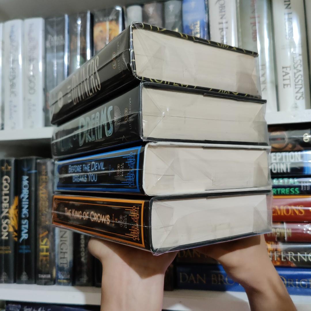 [HB] The Diviners Series by Libba Bray (Hardbound), Hobbies & Toys ...