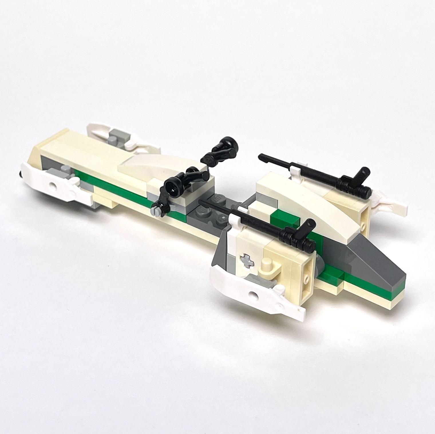 Heavily Discoloured - Complete Set - LEGO Star Wars 7913: Clone Trooper ...