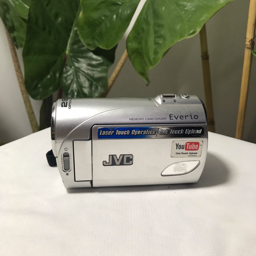 JVC EVERIO HD SD CARD, Photography, Video Cameras on Carousell