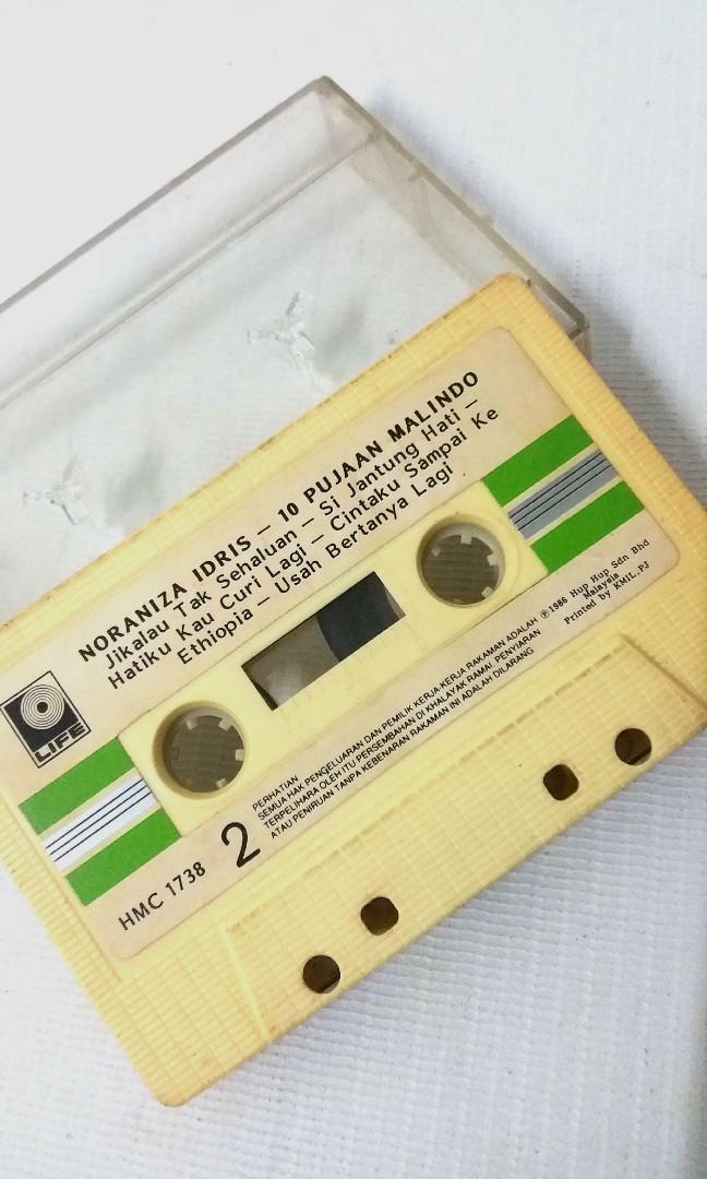 Kaset Noraniza Idris - 10 Pujaan Malindo, Hobbies & Toys, Collectibles & Memorabilia, Vintage ...