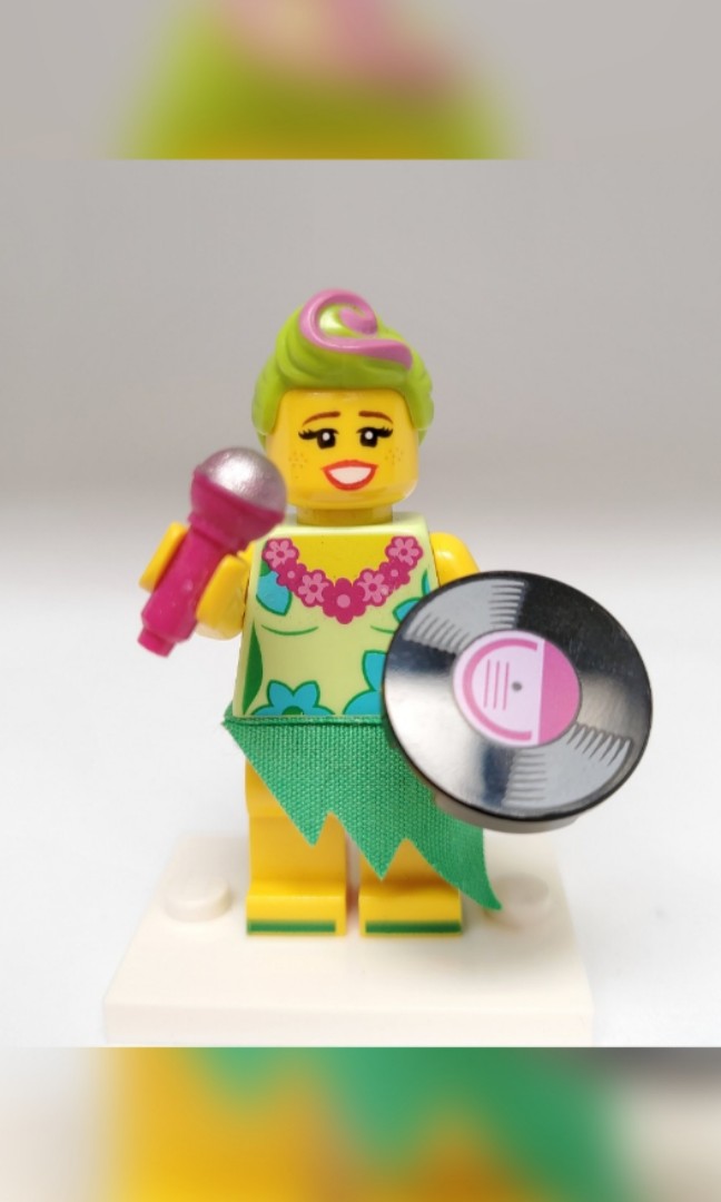 Lego Movie Hula Lula Minifigurine, Hobbies & Toys, Toys & Games on ...