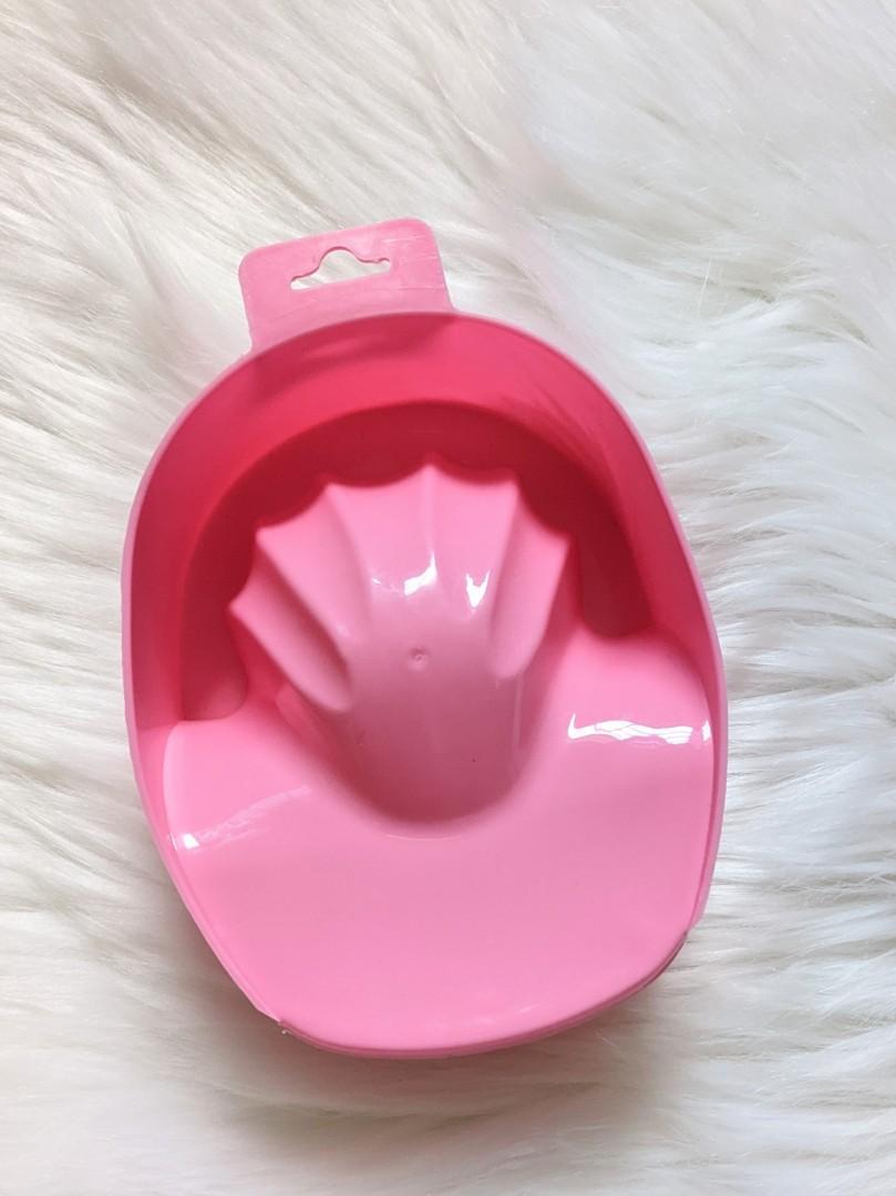 Manicure Bowl, Beauty & Personal Care, Hands & Nails on Carousell