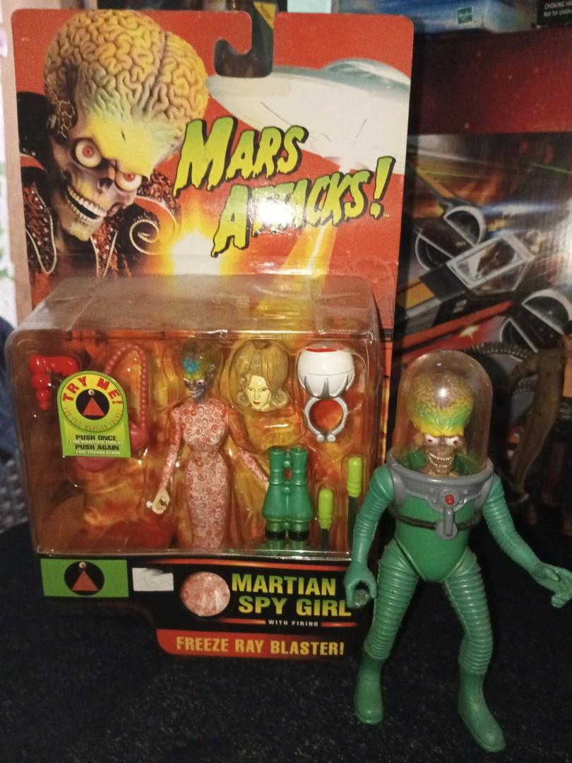 Mars attacks, Hobbies & Toys, Toys & Games on Carousell