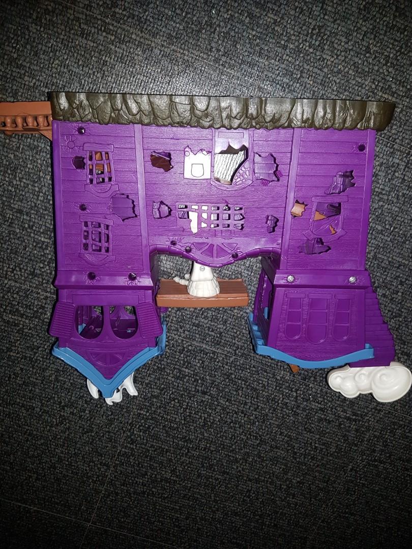 Matchbox haunted house, Hobbies & Toys, Toys & Games on Carousell