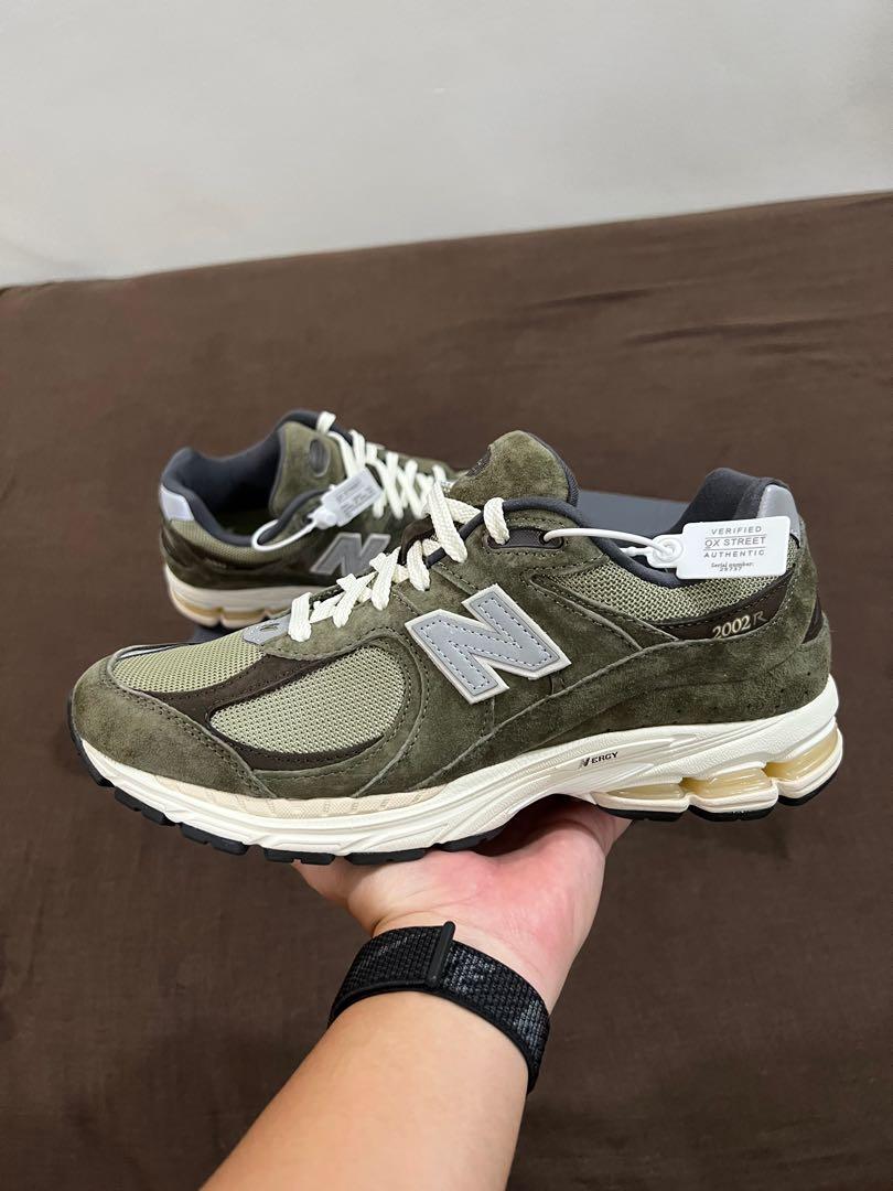 New Balance 2002r Olive, Men's Fashion, Footwear, Sneakers on Carousell