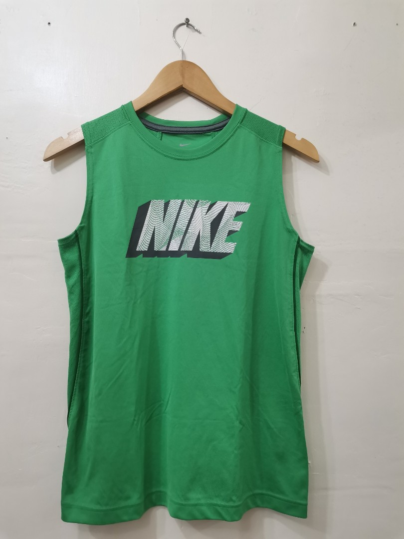 Nike Drifit Sando, Women's Fashion, Activewear on Carousell