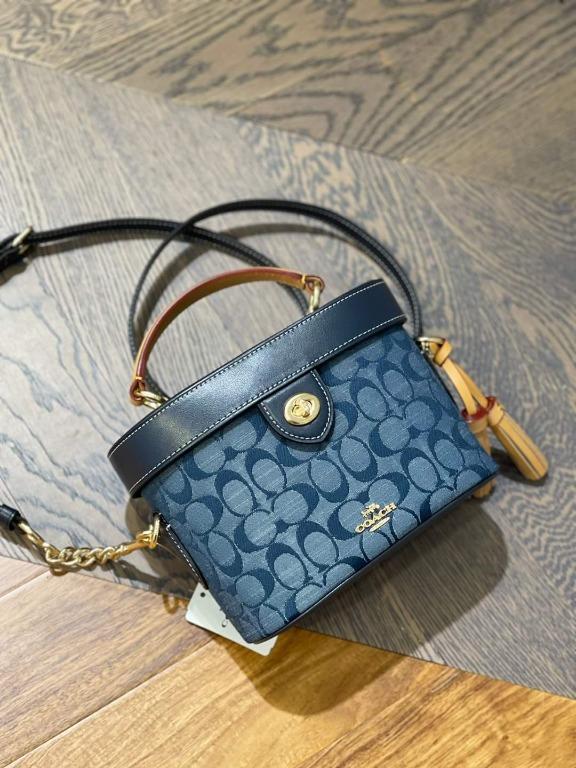 Original Coach Kay Crossbody In Signature Chambray C8165 - Denim /Multi ...