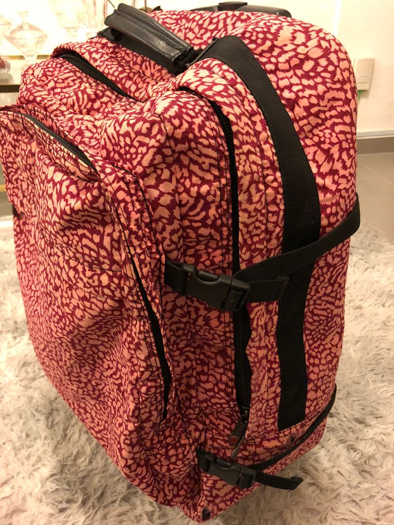 PULL OUT BAG, Hobbies & Toys, Travel, Luggage on Carousell