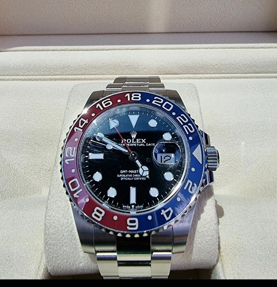 ROLEX GMT PEPSI, Luxury, Watches on Carousell