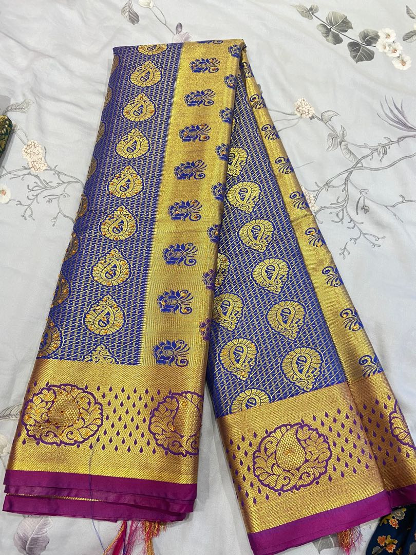 Saree / Saari, Women's Fashion, Dresses & Sets, Traditional & Ethnic ...