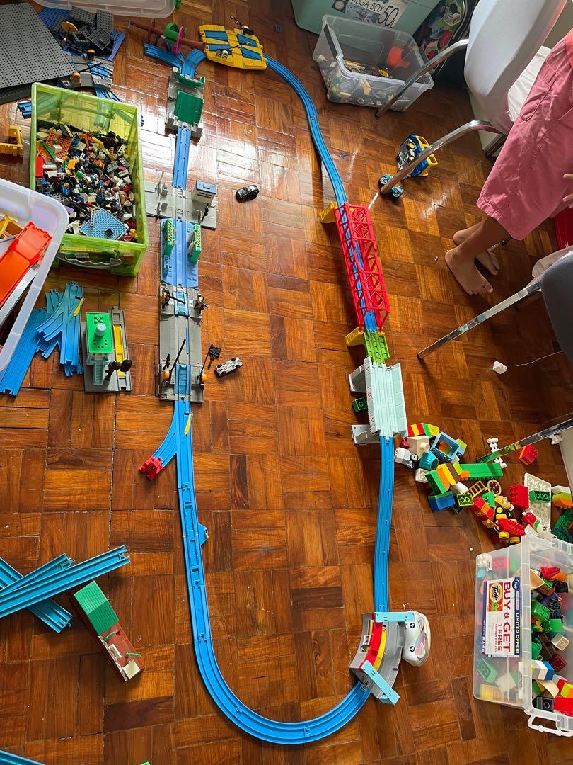 Tomica plarail track set crossing and bridge, Hobbies & Toys, Toys ...