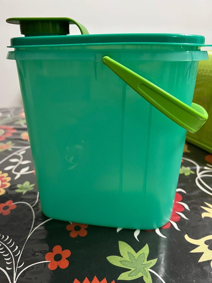 Tupperware 2L Tumbler, Furniture & Home Living, Kitchenware & Tableware ...