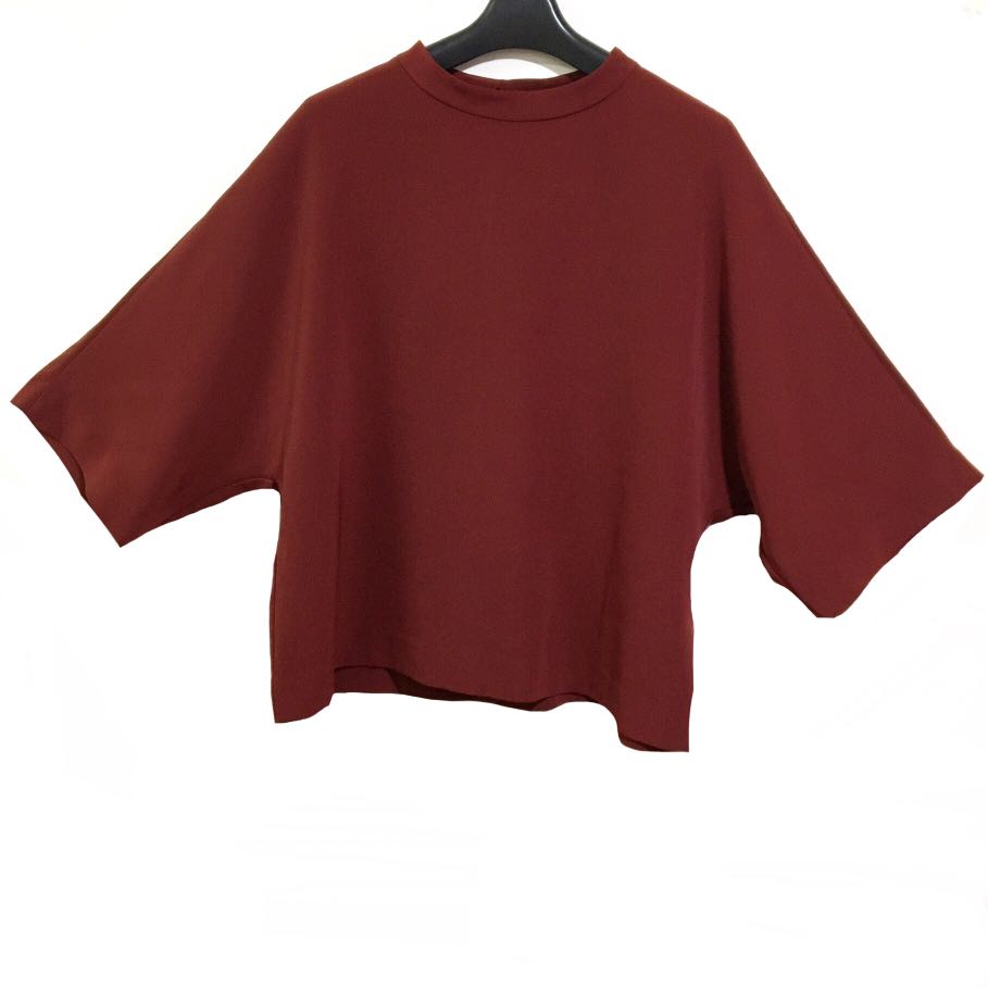 Uniqlo Soft Wine Color Tops, Women's Fashion, Tops, Shirts on Carousell