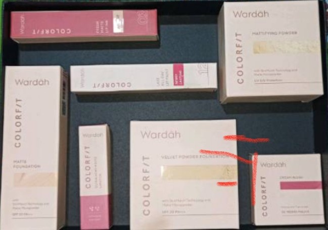 Wardah color fit ada 3 jenis paket, Kesehatan & Kecantikan, Rias Wajah ...