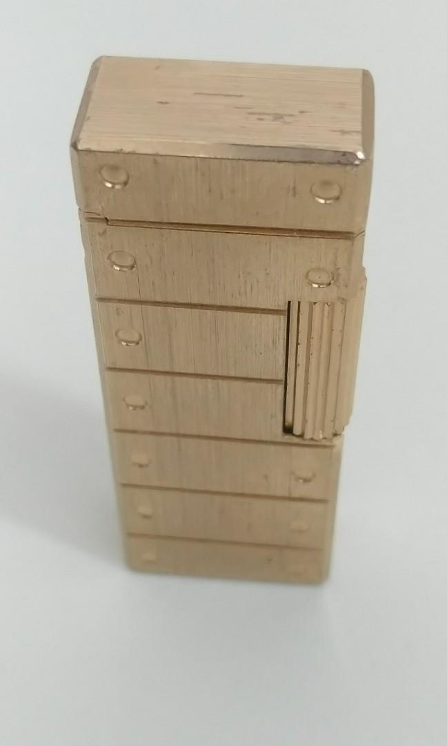 Zenith gold lighter, Everything Else on Carousell