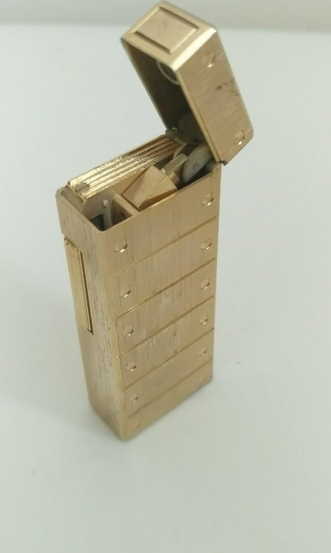 Zenith gold lighter, Everything Else on Carousell