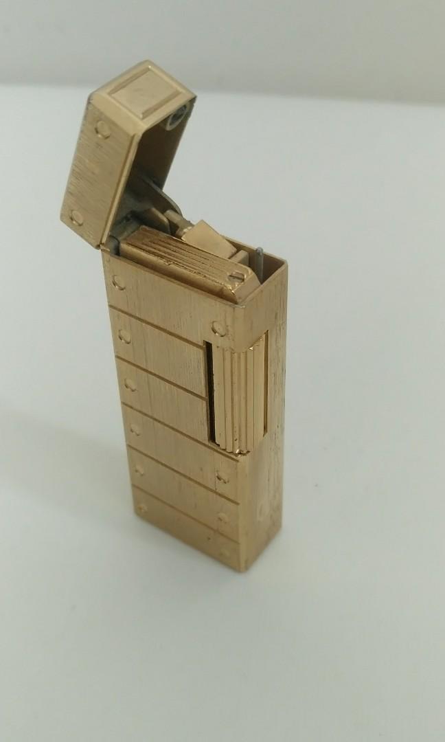 Zenith gold lighter, Everything Else on Carousell