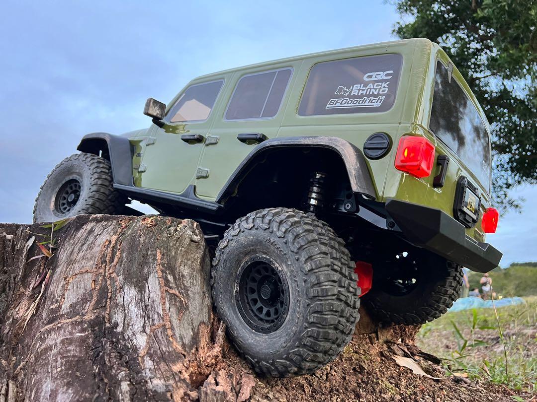Axial 1/6 SCX 6 Jeep Wrangler 4WD Rock Crawler: Green, Hobbies & Toys ...