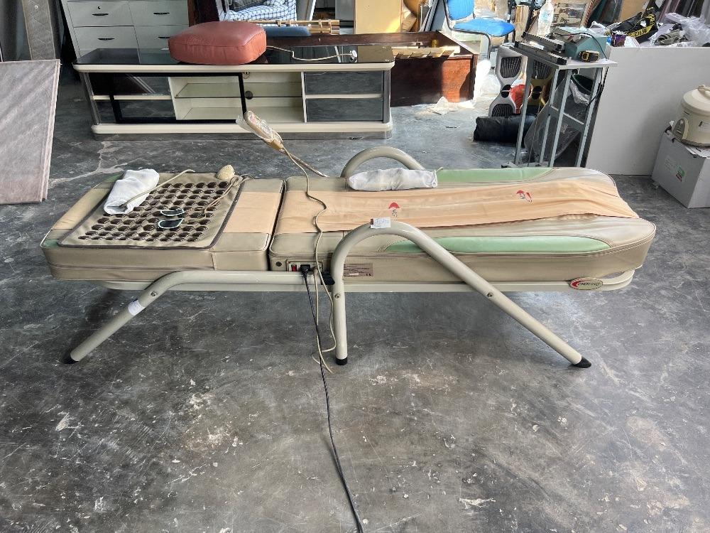 CHOYANG Thermal Massager Bed CY-7000, Health & Nutrition, Massage ...