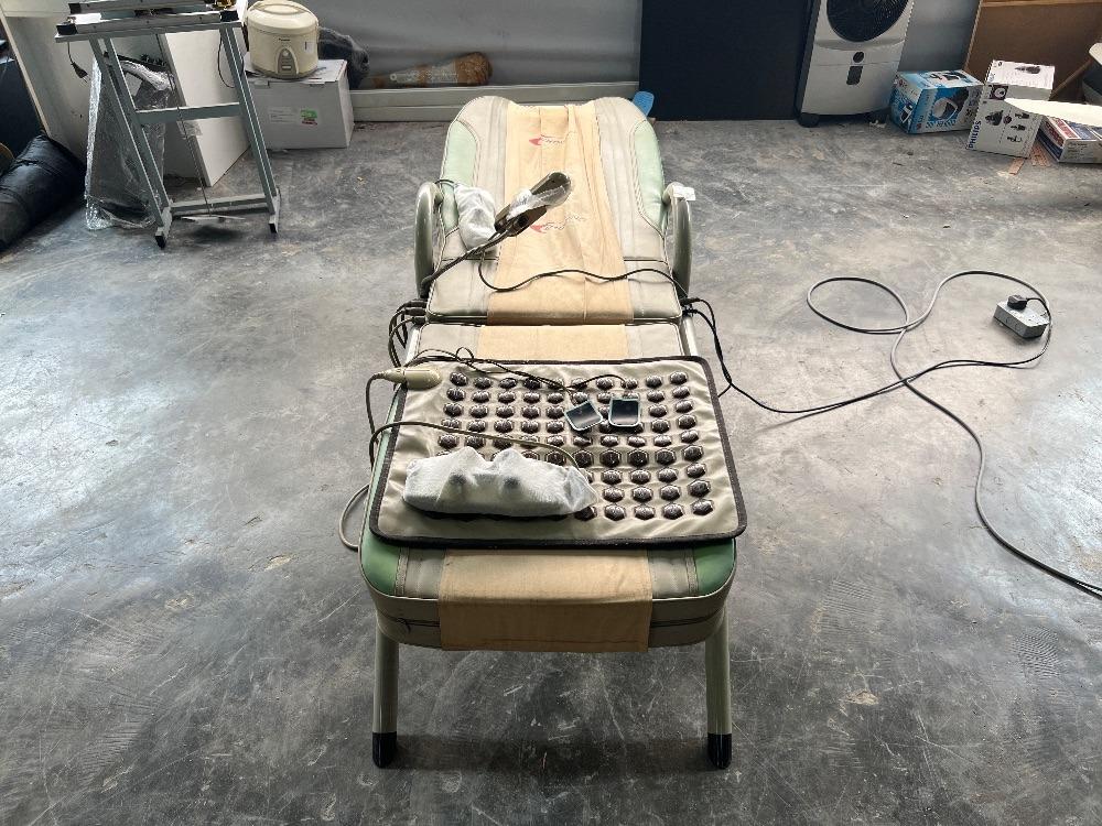 CHOYANG Thermal Massager Bed CY-7000, Health & Nutrition, Massage ...