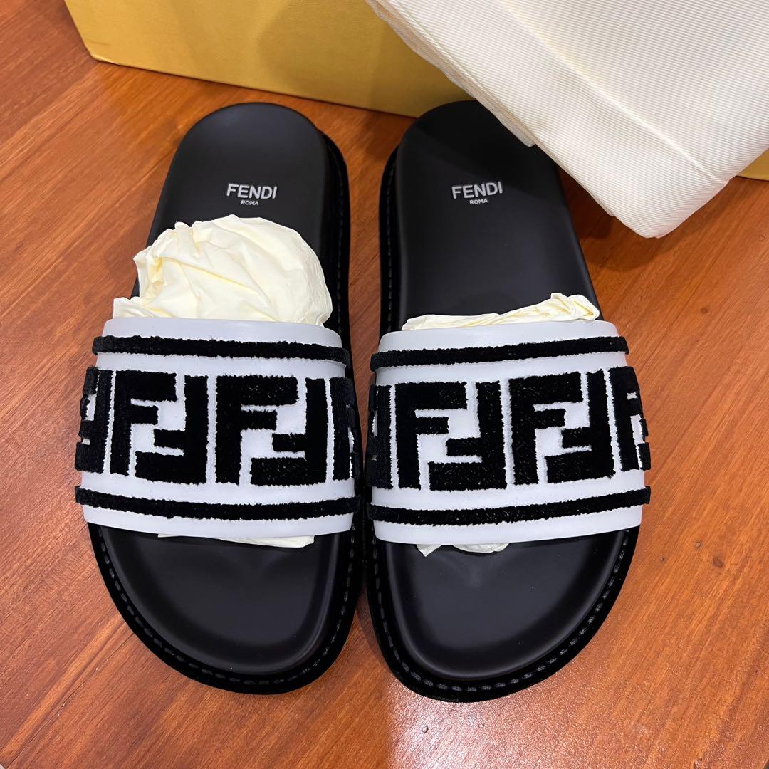 Fendi slides, Women's Fashion, Footwear, Slippers and slides on Carousell