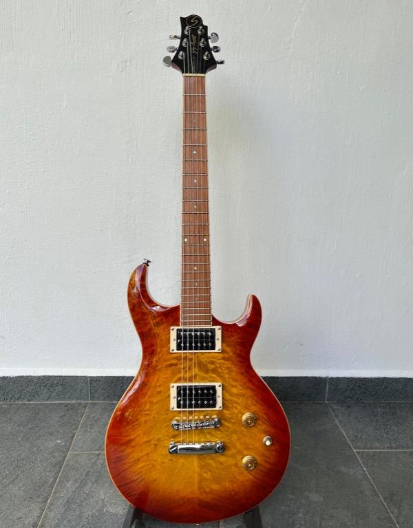 Greg Bennett Samick Ultrasonic UM3 Electric Guitar, Hobbies & Toys ...