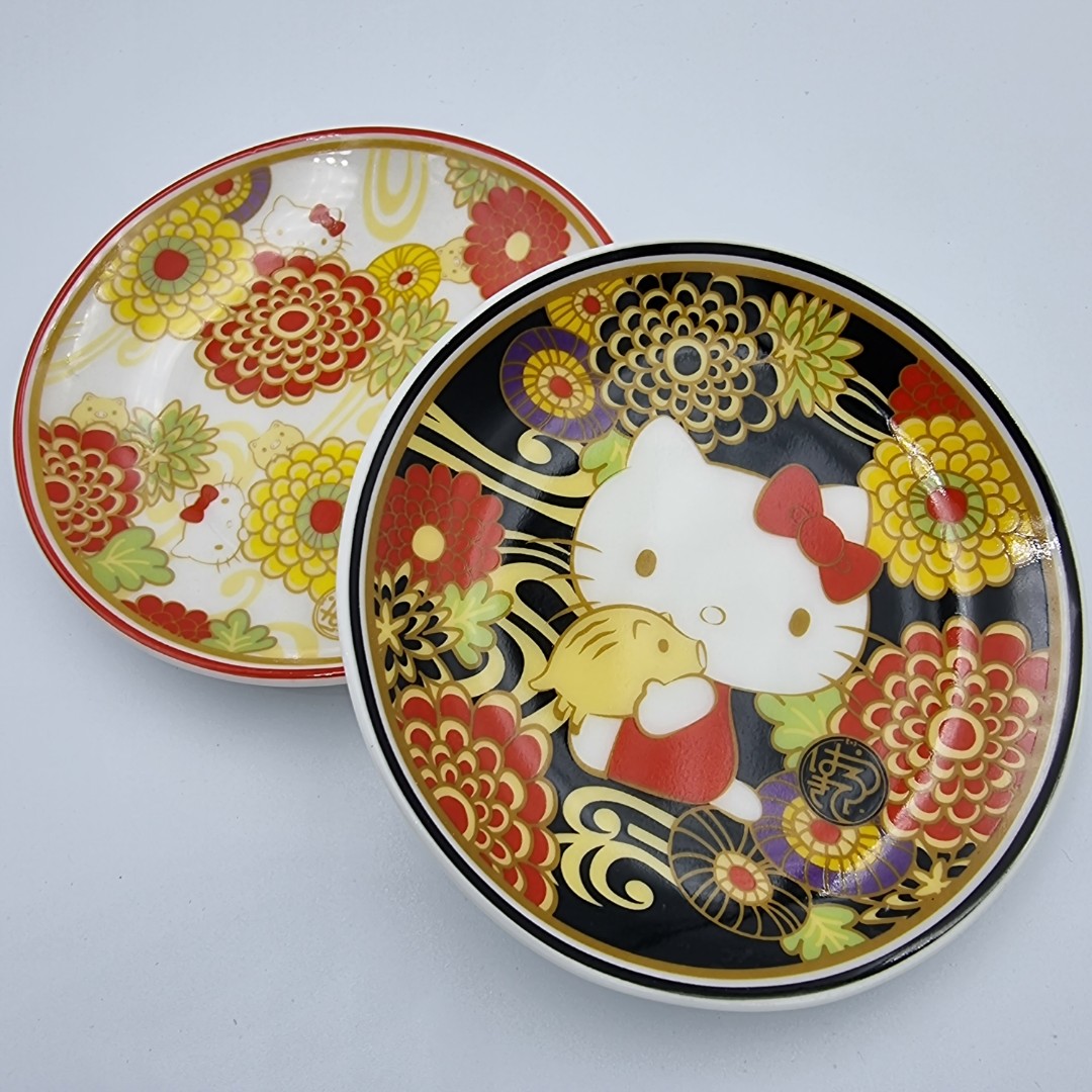 Hello Kitty Japanese Porcelain Plates, Hobbies & Toys, Memorabilia ...