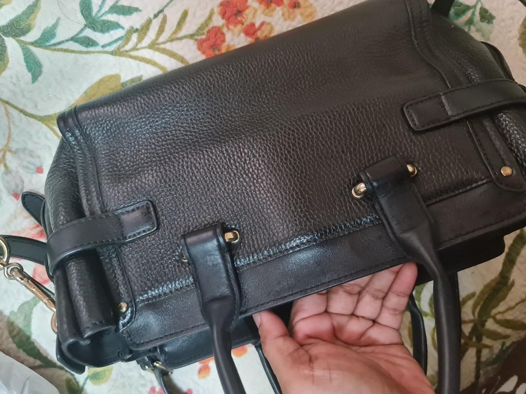 Original Swagger Coach, Women's Fashion, Bags & Wallets, Shoulder Bags ...