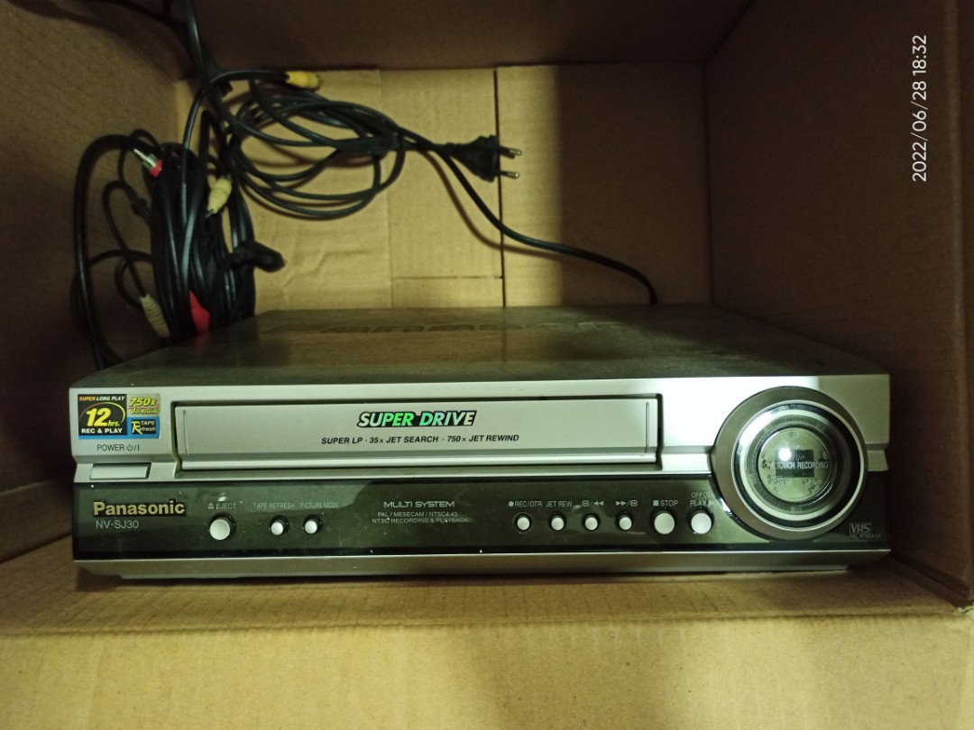 Panasonic VHS player, TV & Home Appliances, TV & Entertainment, Entertainment Systems & Smart ...