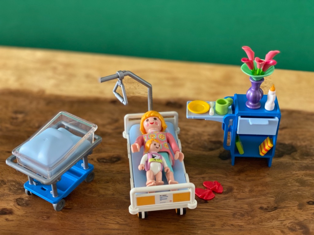 Playmobil Maternity ward, Hobbies & Toys, Toys & Games on Carousell