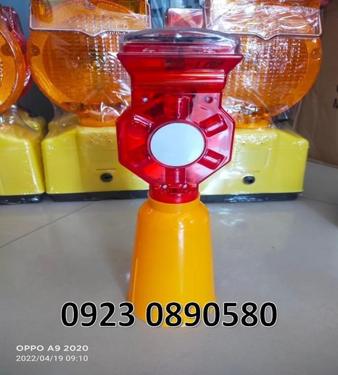 Solar flasher light 06, Commercial & Industrial, Industrial Equipment ...