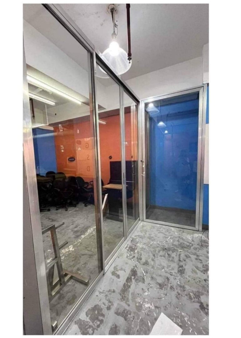 used glass doors and partitions, Commercial & Industrial, Construction ...