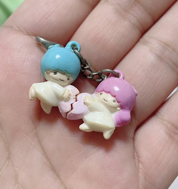 vintage Little twin stars charm keychain, Hobbies & Toys, Toys & Games ...