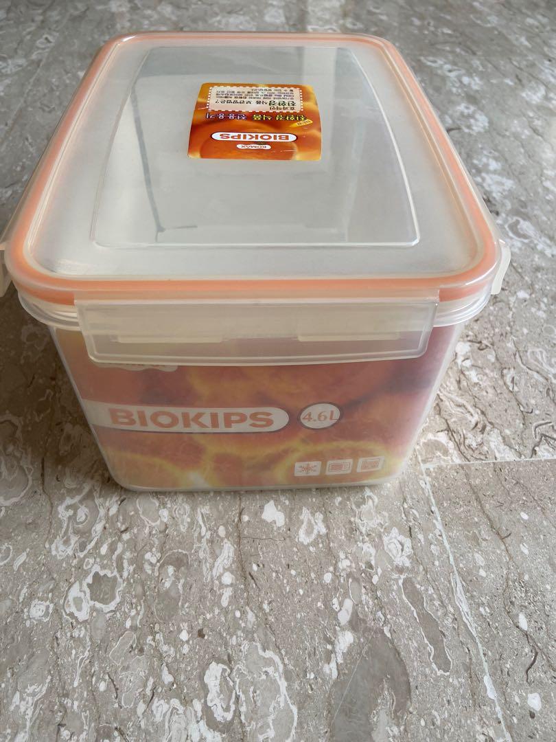 Biokips 4.6L storage box, Furniture & Home Living, Kitchenware ...